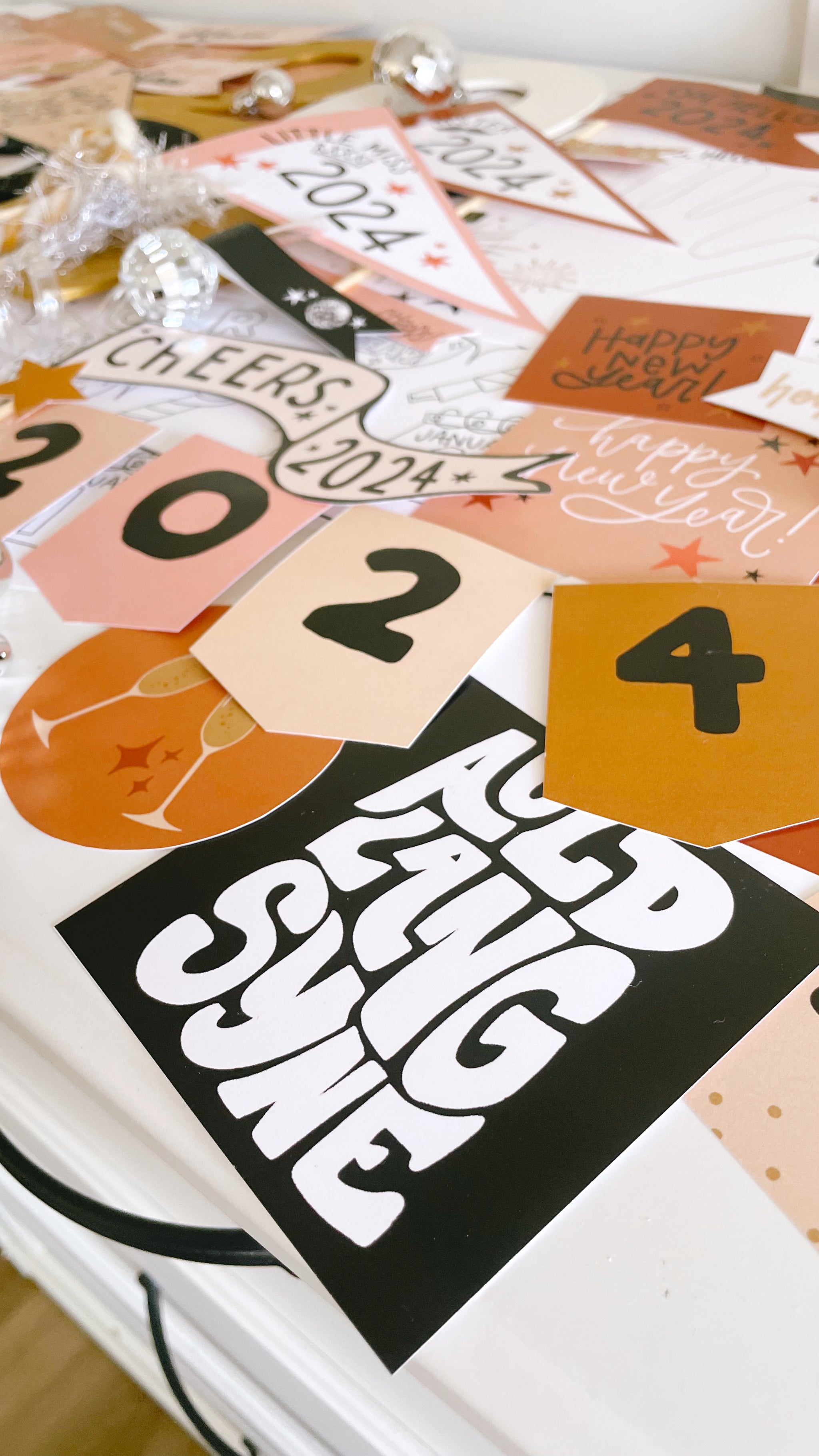 New Years 2024 | Printable Bundle – The Letter Vee
